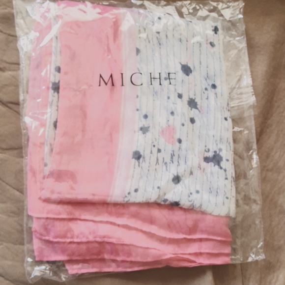 Miche | Accessories | Miche Love Letter Scarf | Poshmark